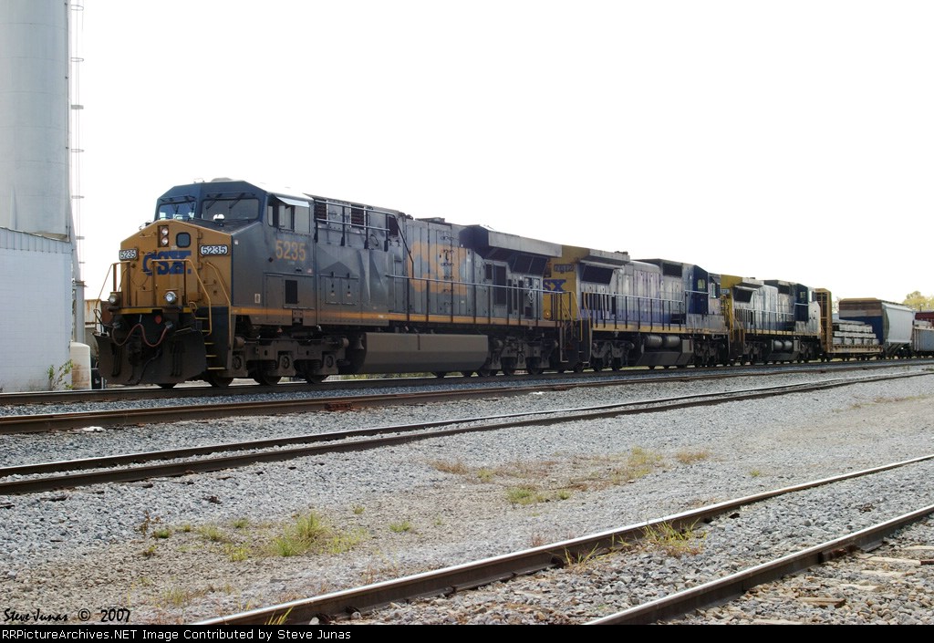 CSX 5235,7612,7312 Q578